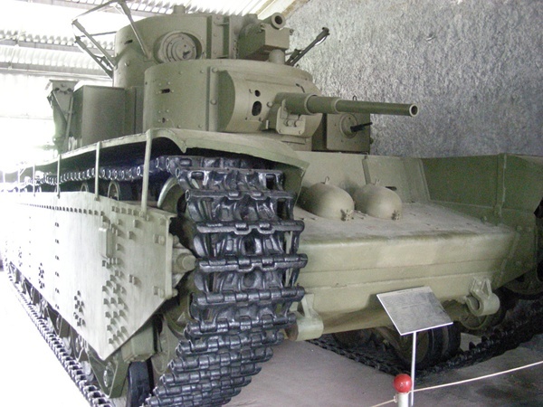 t35重型坦克图册_360百科