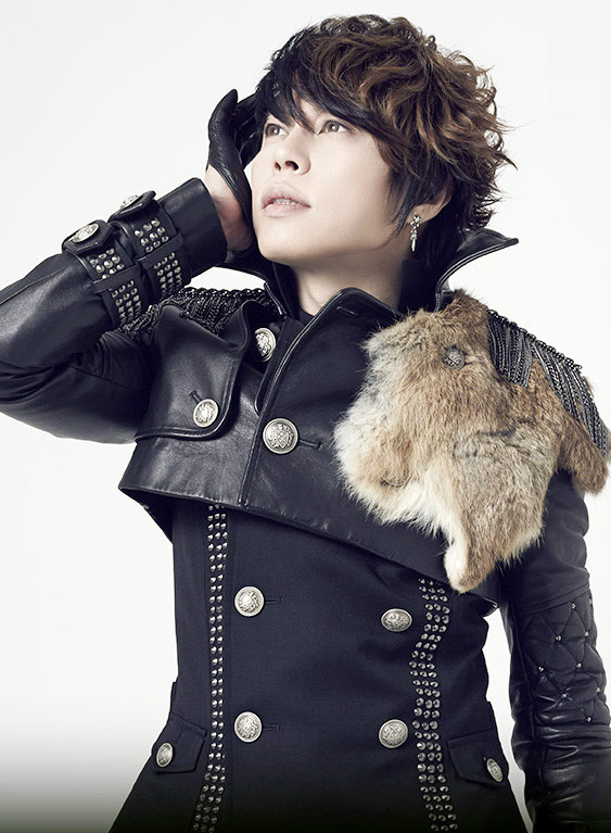 T.M.REVOLUTION图册_360百科