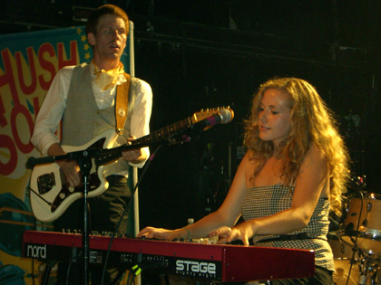 hush图册_360百科