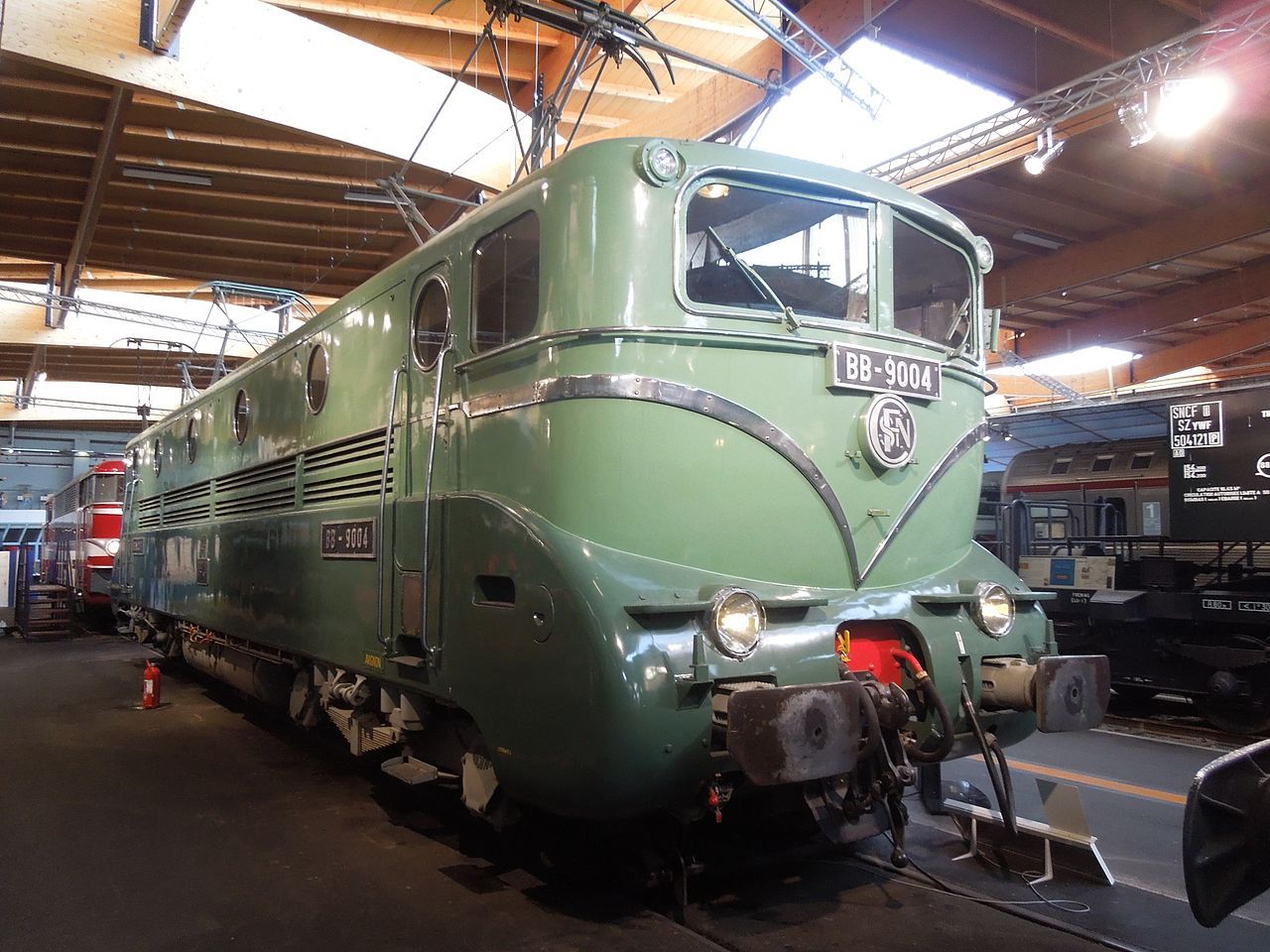 CC7100型电力机车图册_360百科