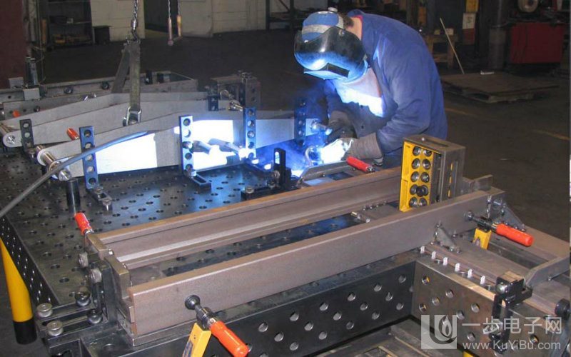 焊接工作台图册_360百科