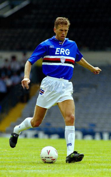 卡塔尼奇图册_360百科