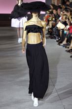 john galliano_360百科