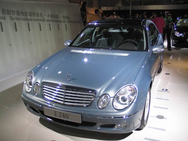 奔驰E240_360百科