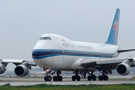 波音747-400F图册_360百科
